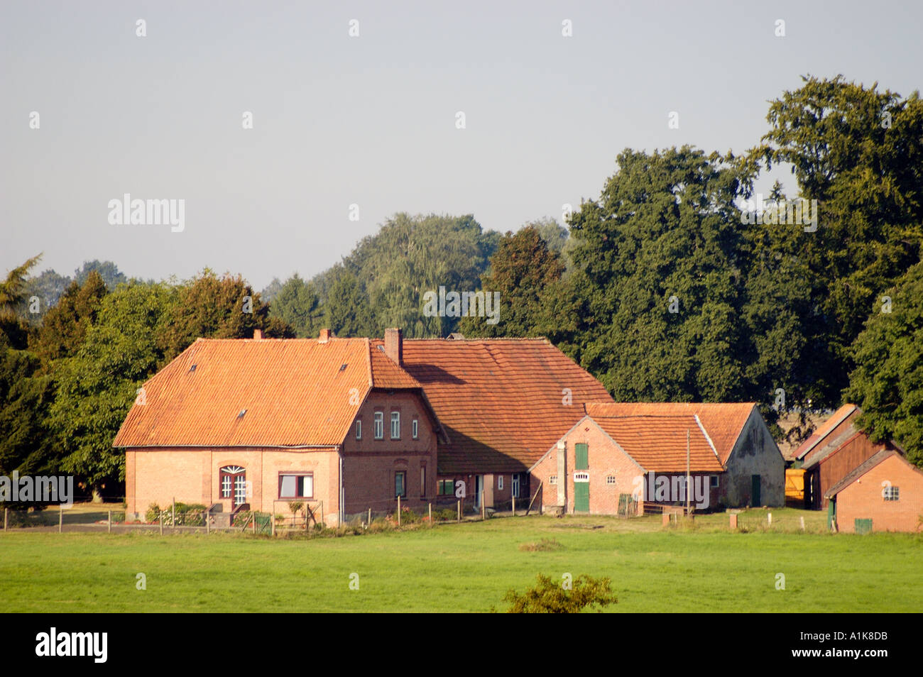 Lower house farm hi-res stock photography and images - Alamy