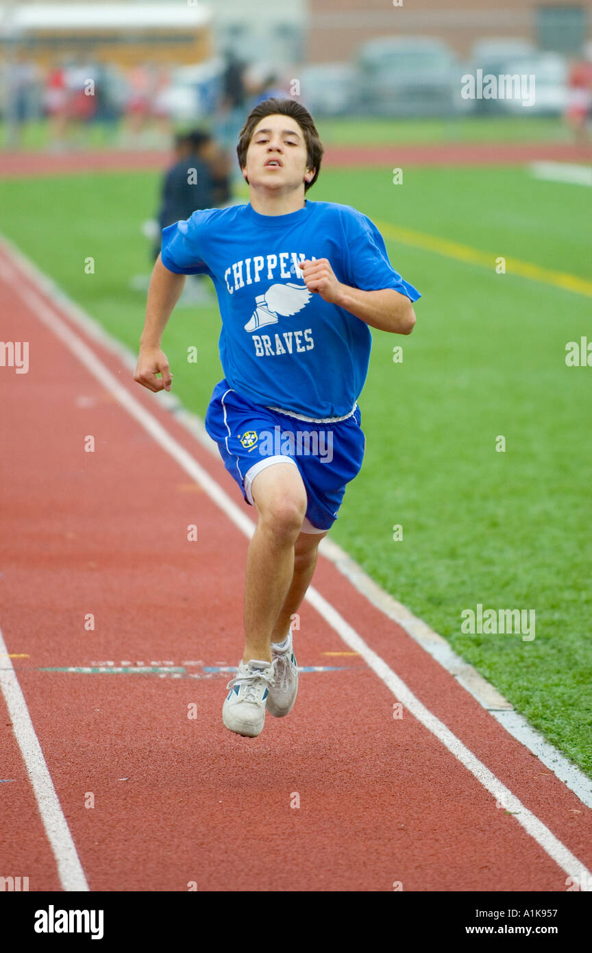 Middle school track hi-res stock photography and images - Alamy
