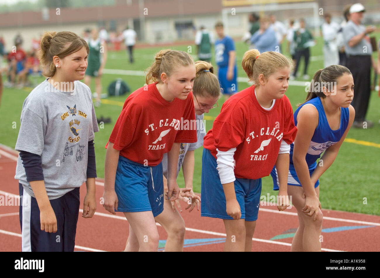 Middle school track hi-res stock photography and images - Alamy