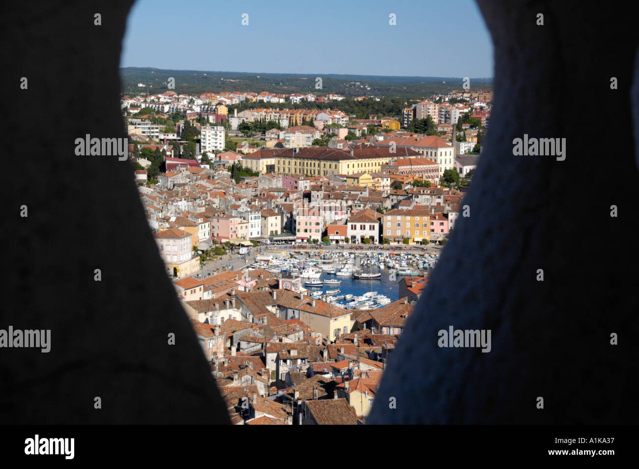 Through keyhole hi-res stock photography and images - Alamy