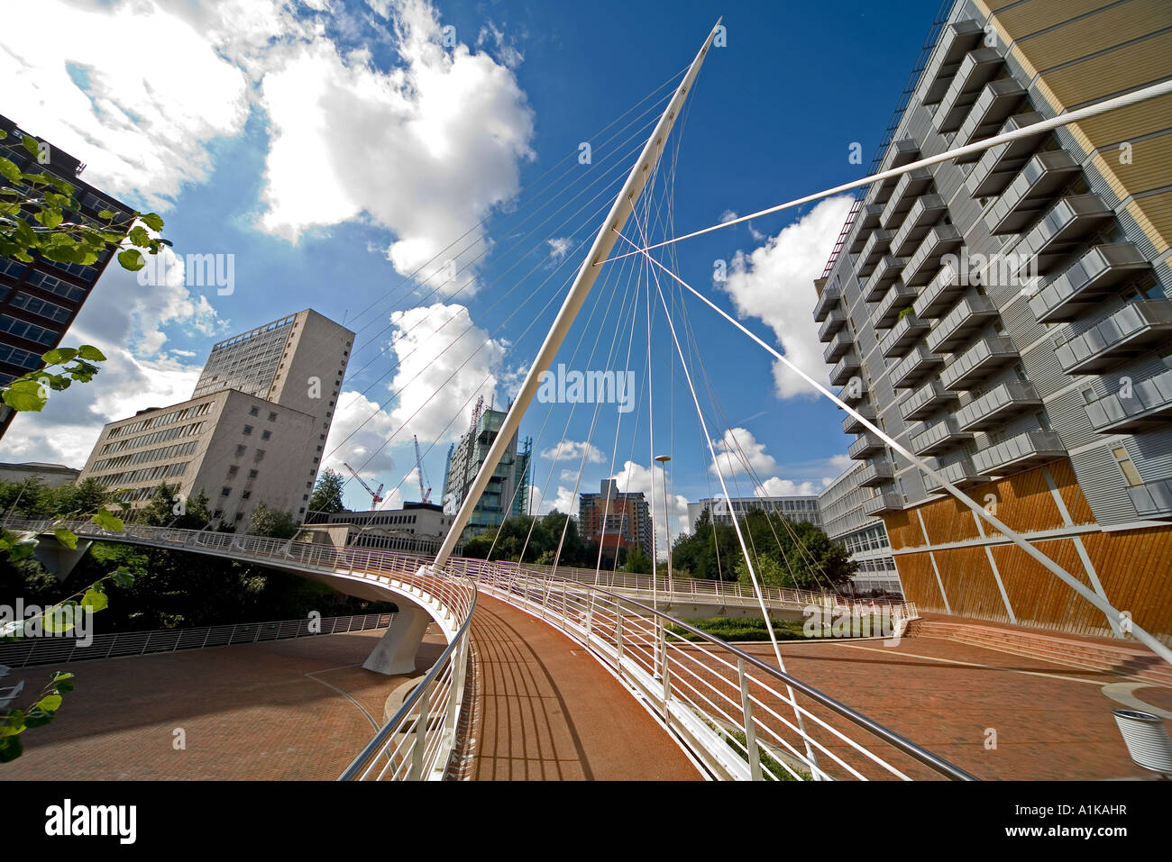 Trinity Bridge linking Manchester and Salford by Santiago Calatrava ...