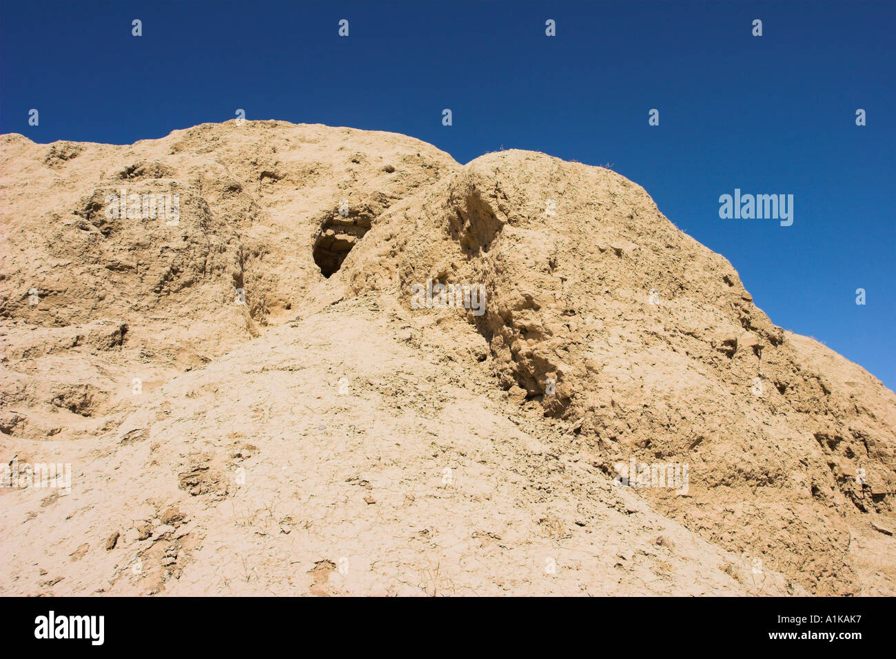 AFGHANISTAN Balkh Mother of Cities Top I Rustam Remains of 200ft high ...