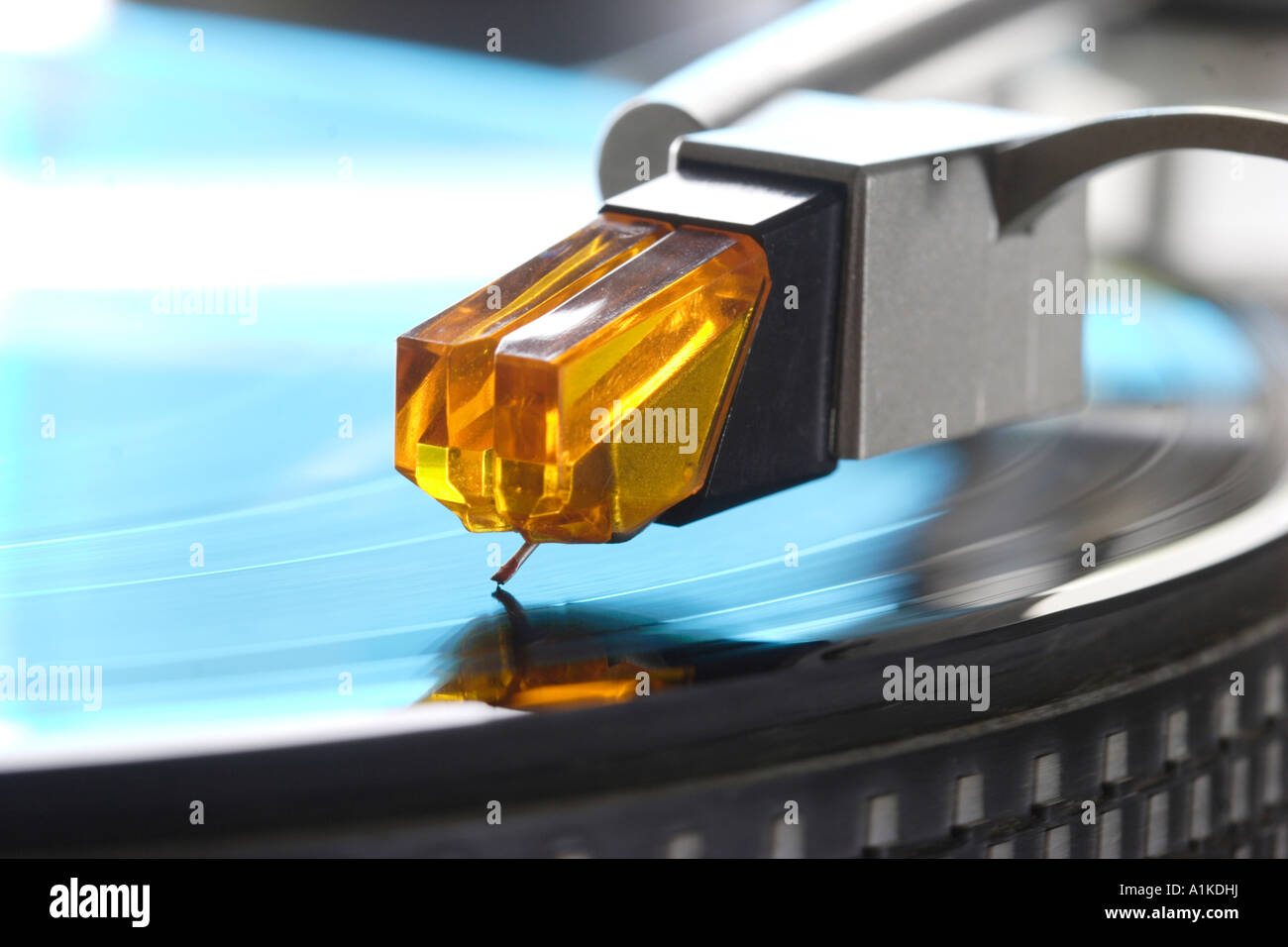 Pick up needle hi-res stock photography and images - Alamy