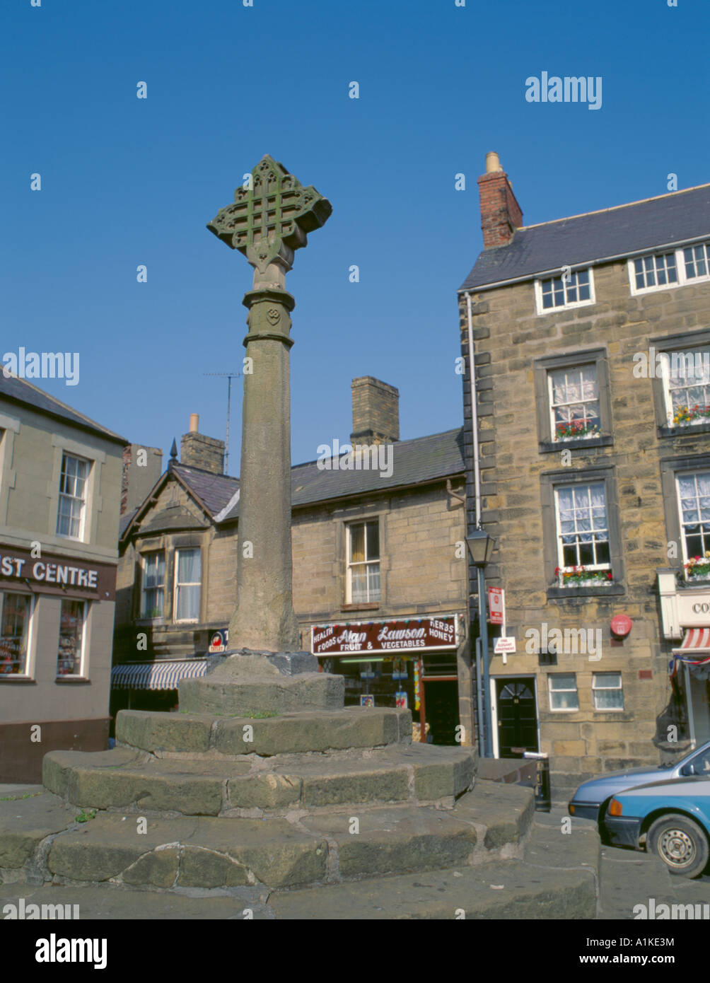 Market Cross, Market Place, Alnwick, Northumberland, England, UK Stock ...