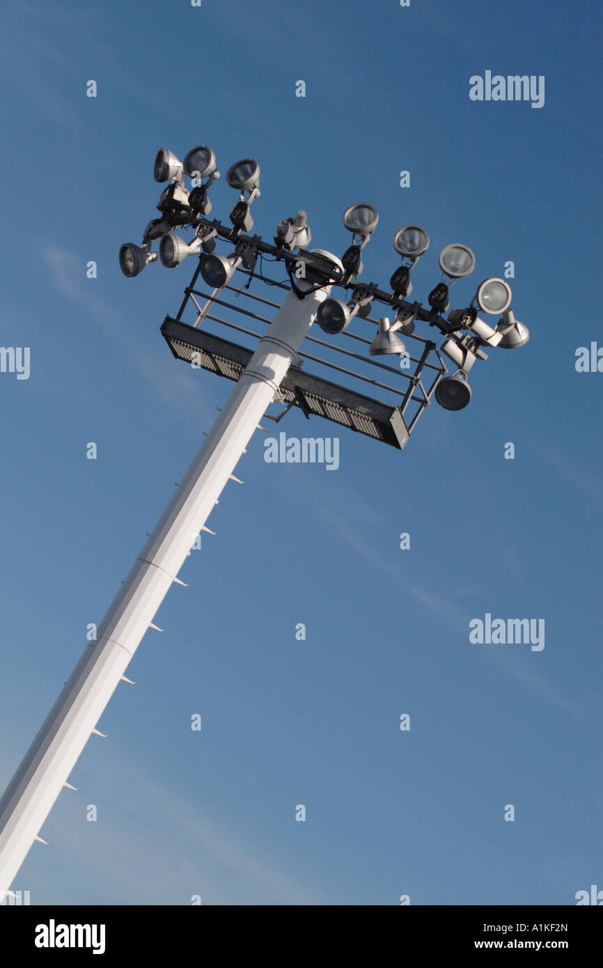 Sports floodlight tower Stock Photo - Alamy