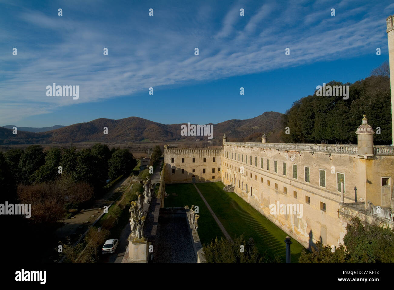 Castle catajo italy hi-res stock photography and images - Alamy