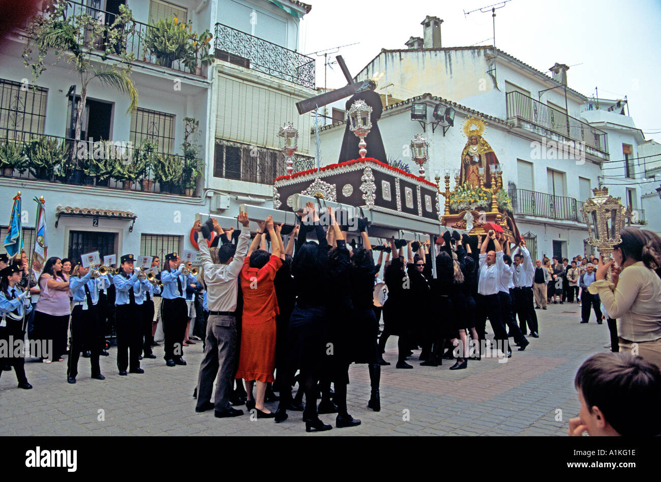 Procession depicts hi-res stock photography and images - Alamy