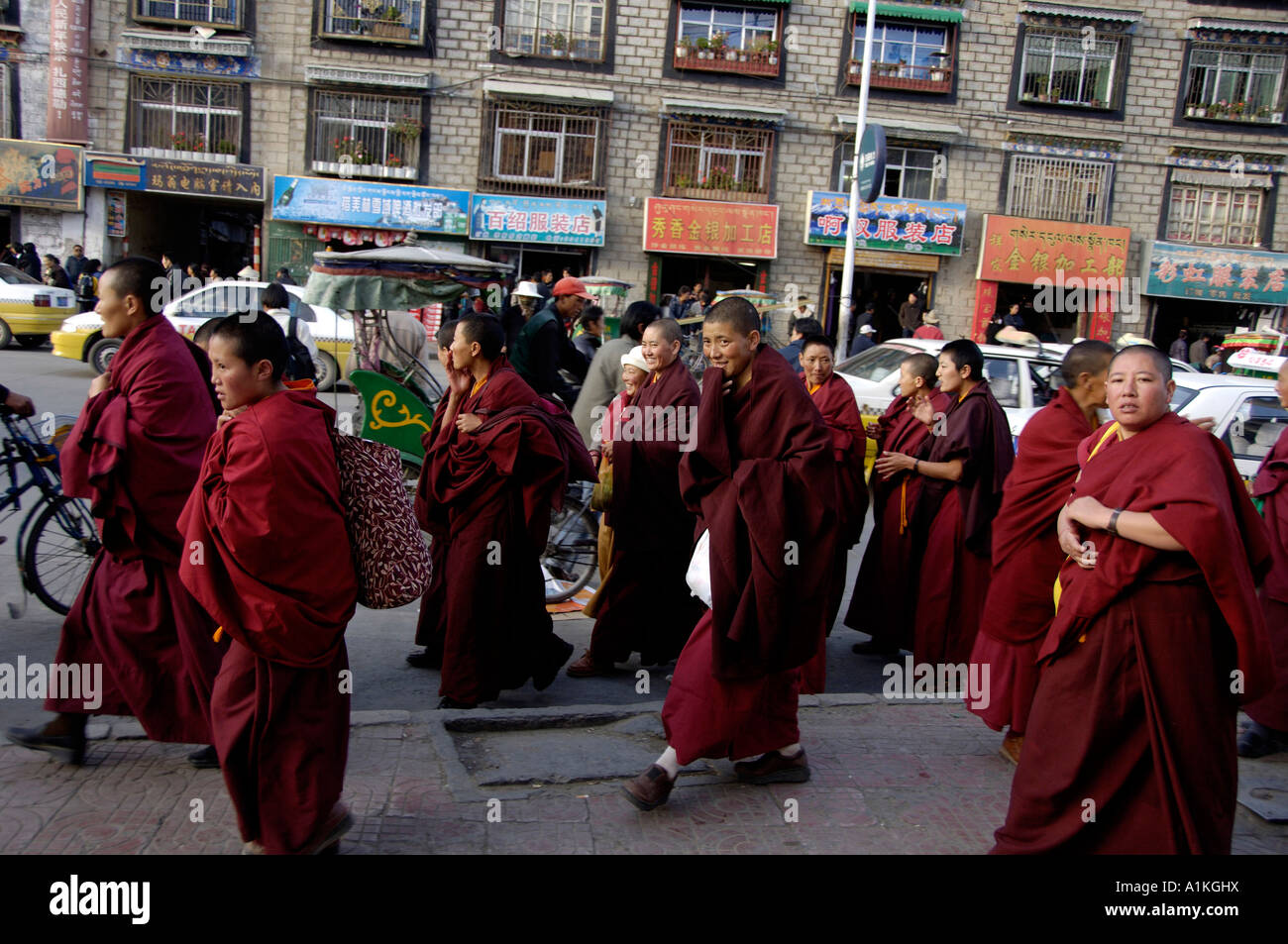 Nuns walk hi-res stock photography and images - Alamy