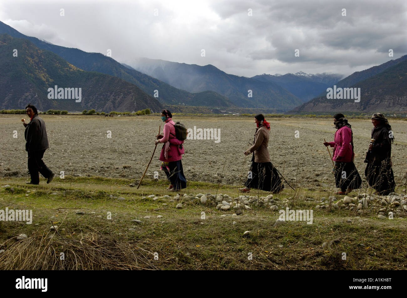 A group of Tibetan pilgrims in Nyingtri Tibet 24 OCT 2006 Stock Photo ...