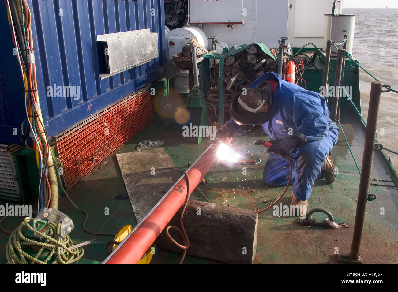 welding onboard onboard cabling barge The Wind Laying Cables for ...