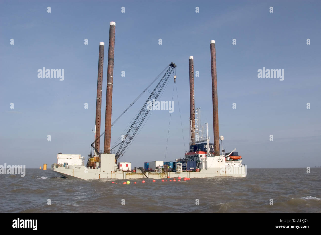 cabling barge The Wind Laying Cables for Windfarm on the Kentish Flats ...
