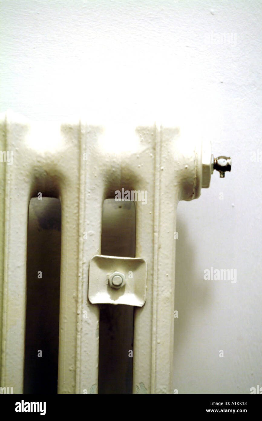 Old fashioned cast iron radiator hi-res stock photography and images ...