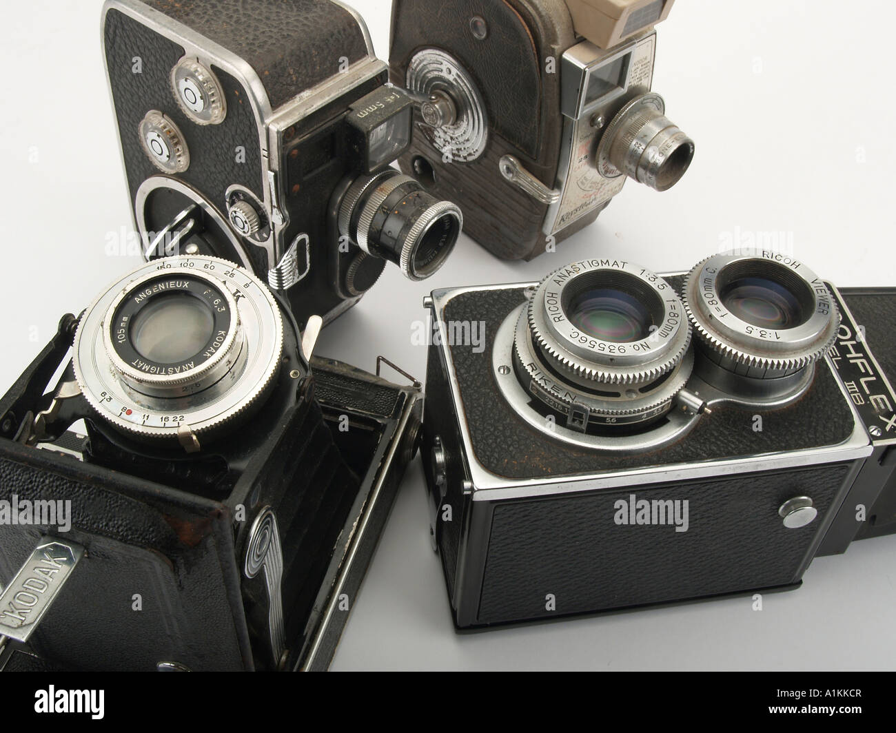 an assortment of old style film cameras Stock Photo - Alamy