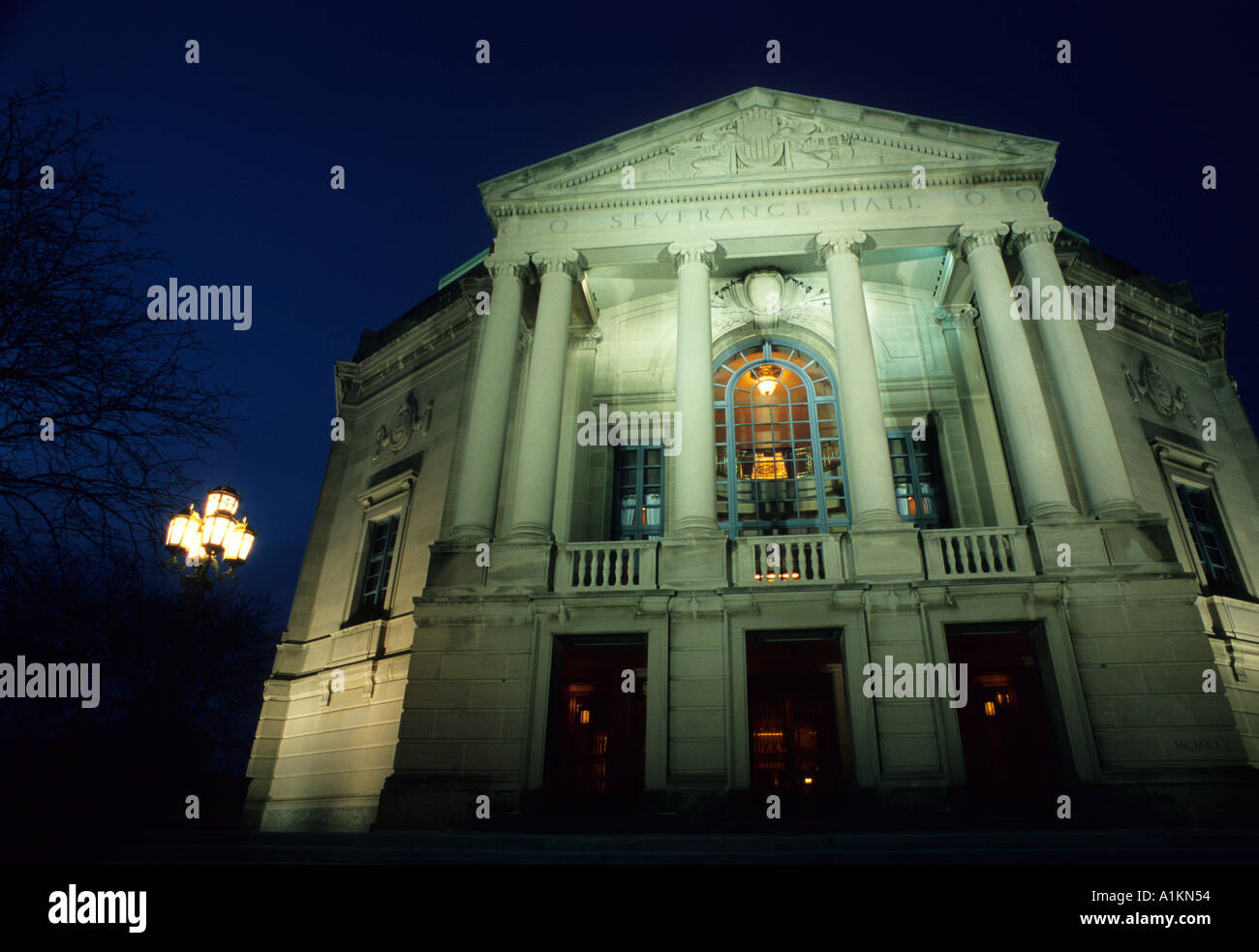 Cleveland symphony hall hi-res stock photography and images - Alamy