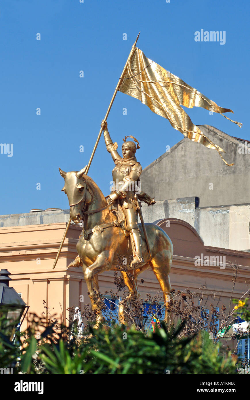 Statue woman riding horse in hi-res stock photography and images - Alamy