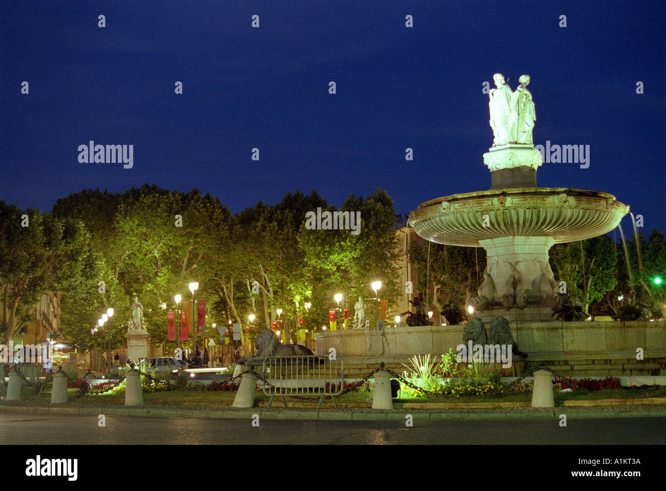 Fountains of aix hi-res stock photography and images - Alamy