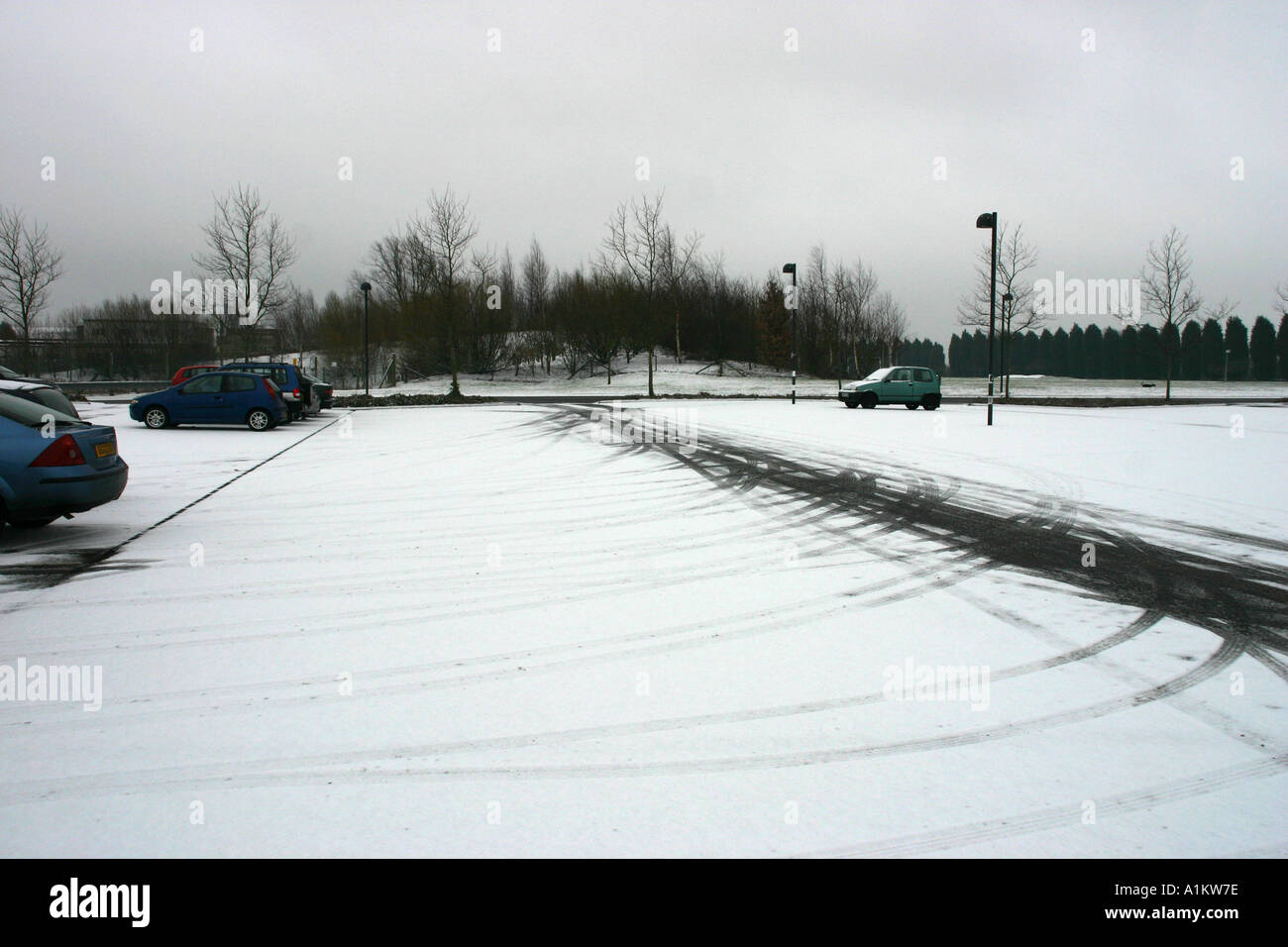Snowy Car Park Stock Photo - Alamy
