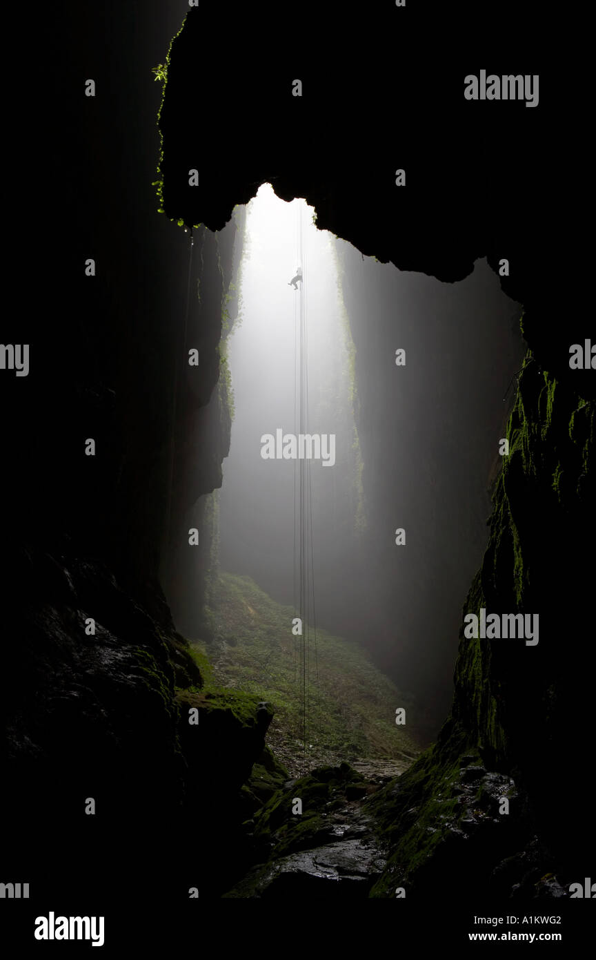 Waitomo Caves New Zealand 100 metre abseil rappel into Lost World ...