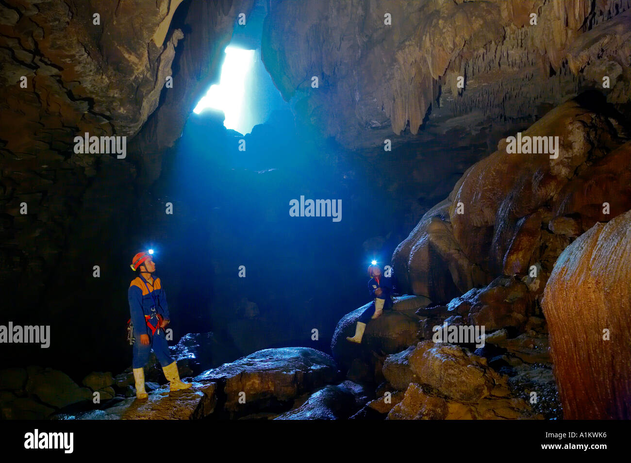 Waitomo Caves New Zealand 100 metre abseil rappel into Lost World ...