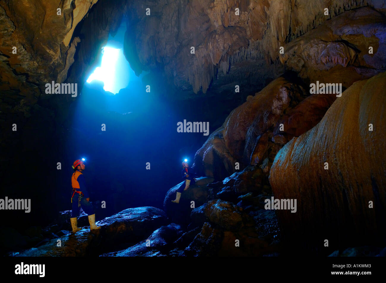 Waitomo Caves New Zealand 100 metre abseil rappel into Lost World ...