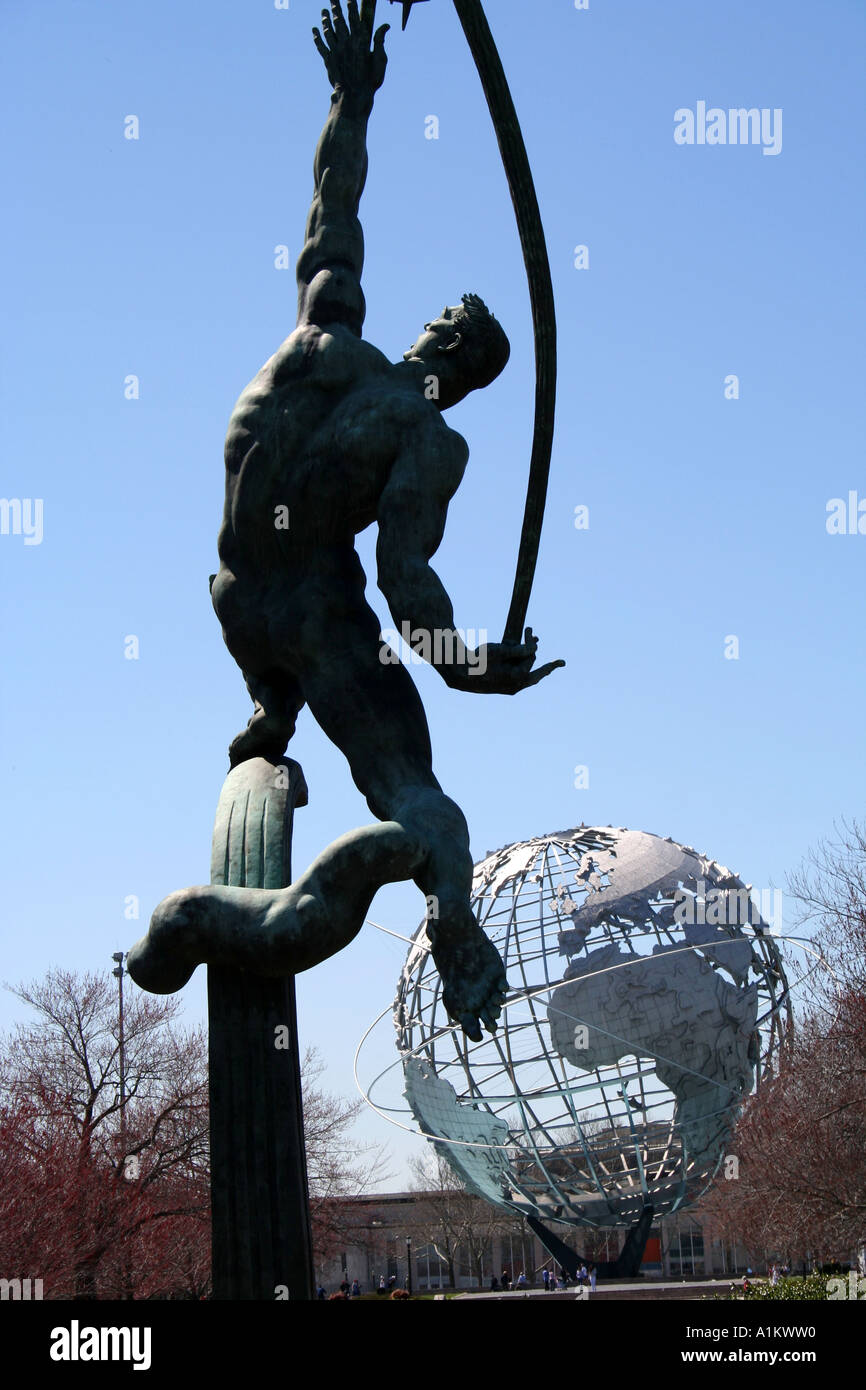 sculpture of the Rocket Thrower and the Unisphere at the World fair ...