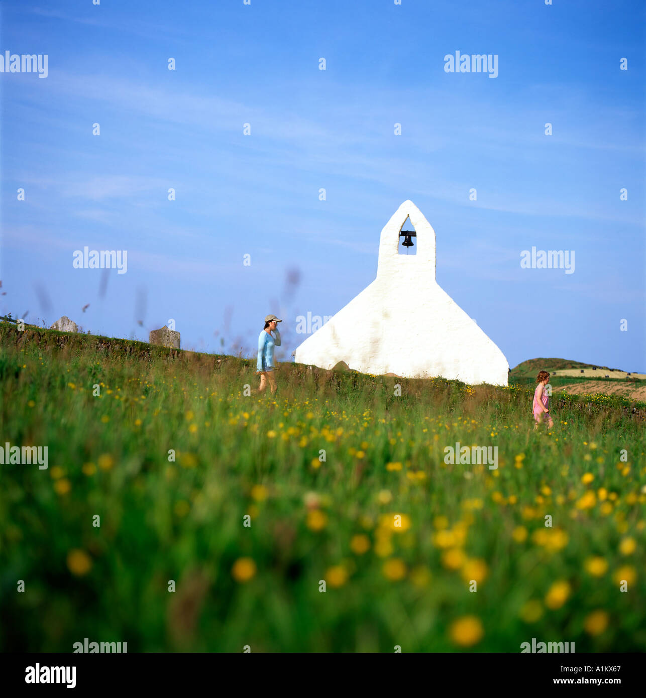 Mwnt chapel cardiganshire wales hi-res stock photography and images - Alamy