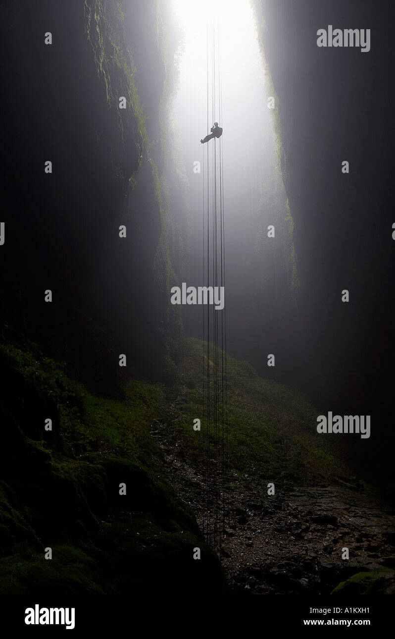 Waitomo Caves New Zealand 100 metre abseil rappel into Lost World ...