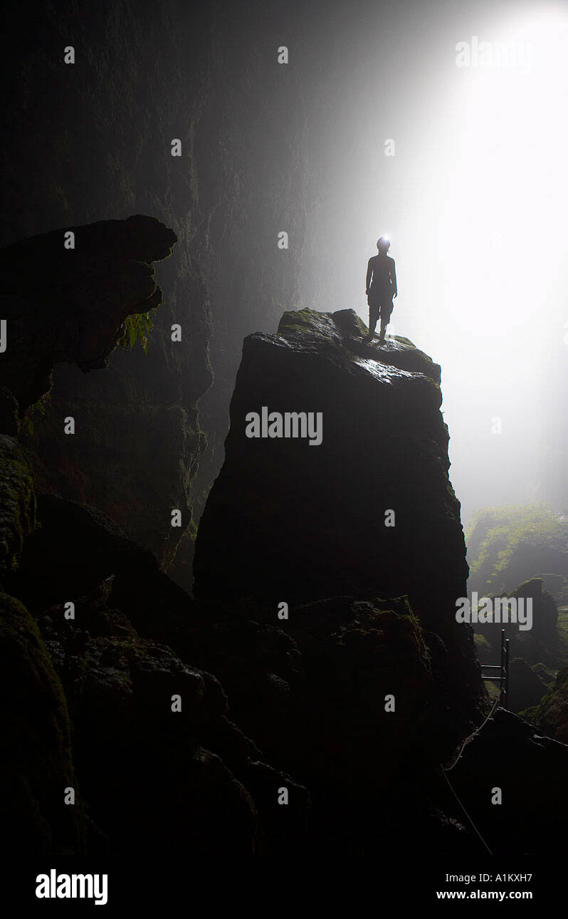 Waitomo Caves New Zealand 100 metre abseil rappel into Lost World ...