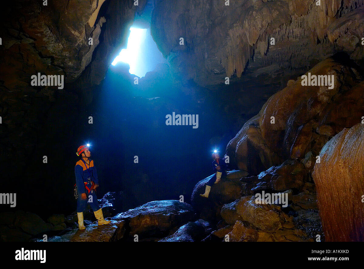 Waitomo Caves New Zealand 100 metre abseil rappel into Lost World ...