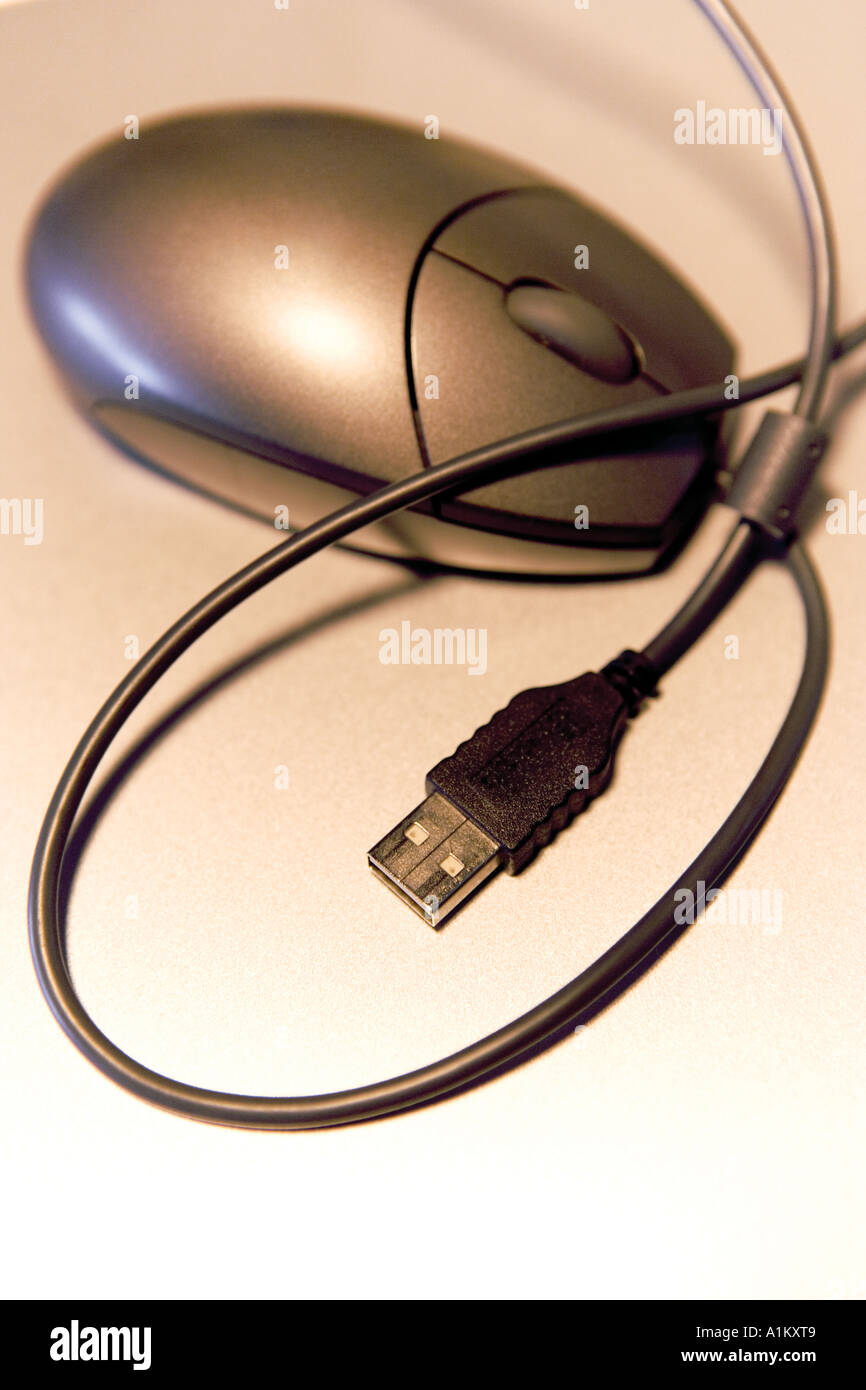 Lead mouse hi-res stock photography and images - Alamy