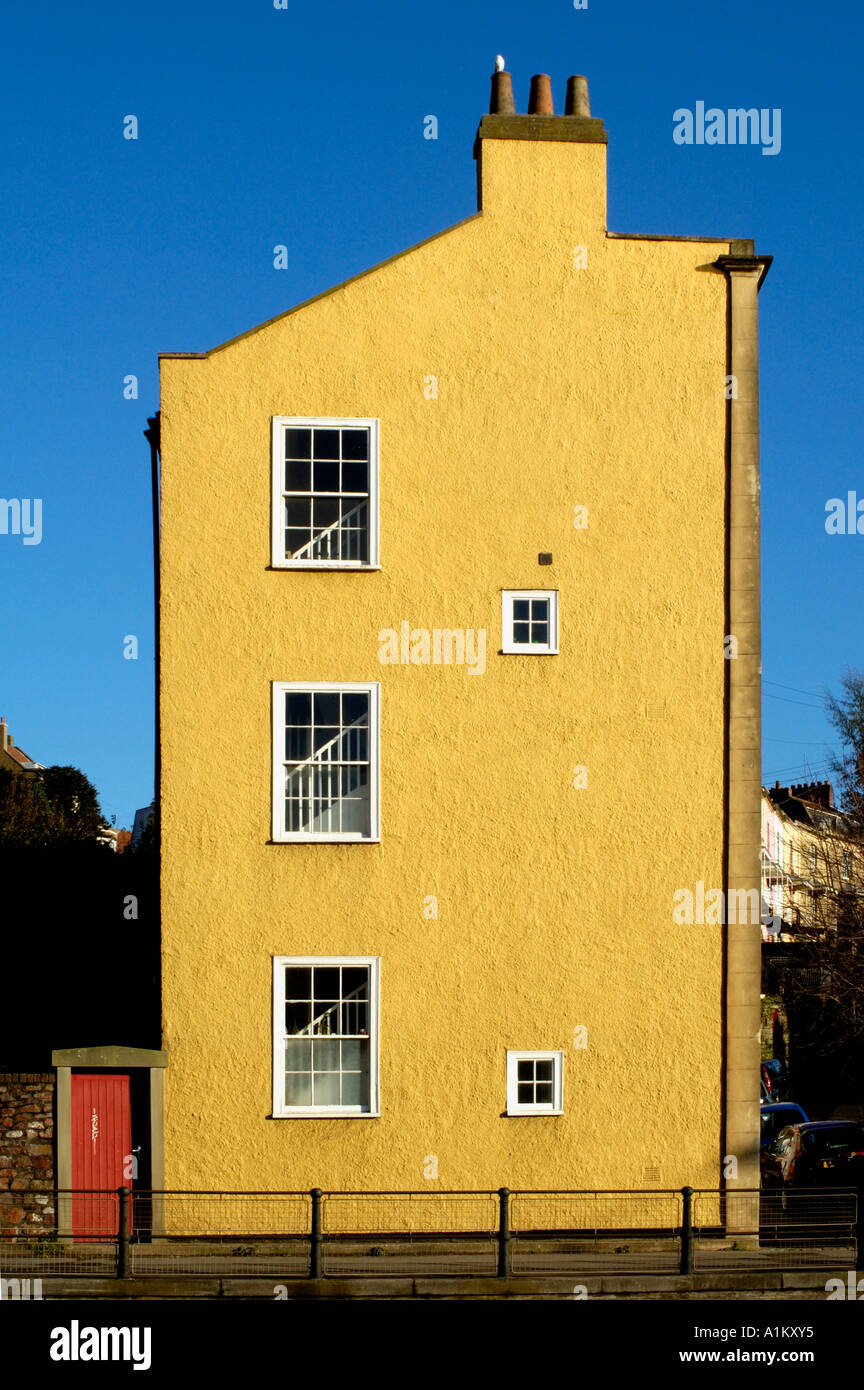 Three storey yellow house hi-res stock photography and images - Alamy