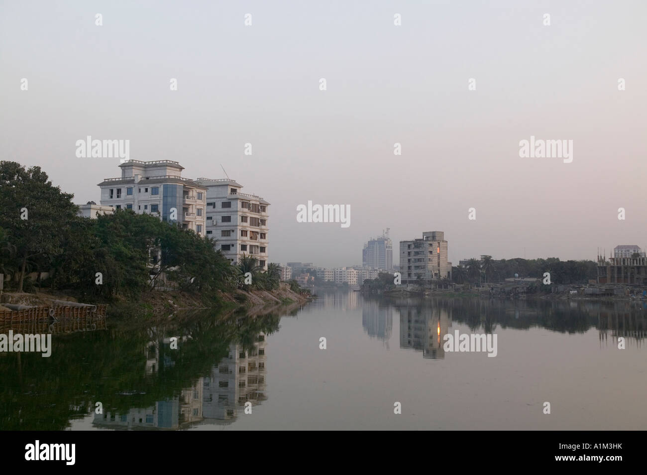 Gulshan dhaka hi-res stock photography and images - Alamy