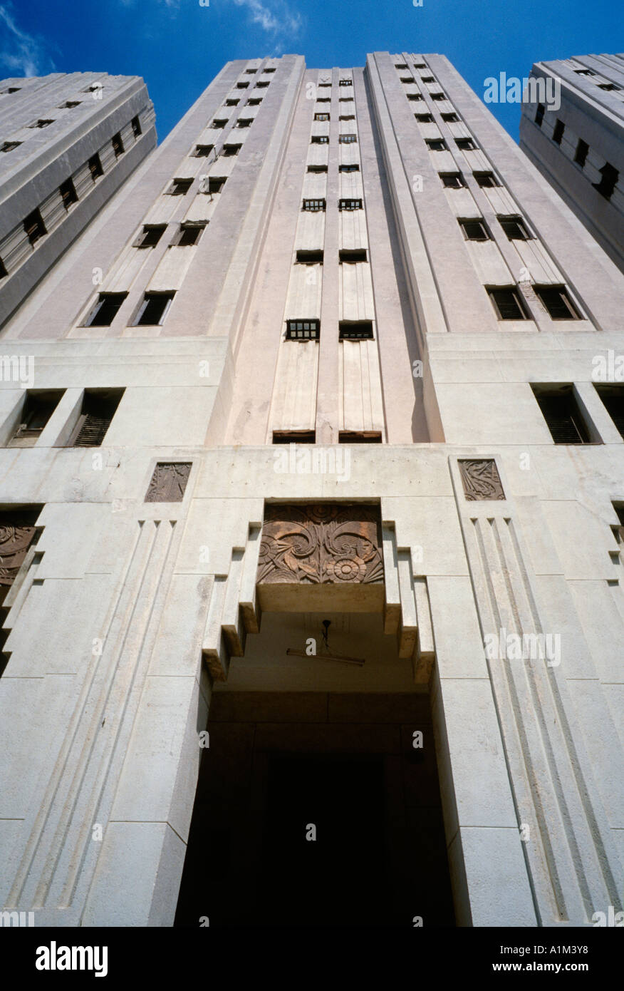 López serrano building havana hi-res stock photography and images - Alamy