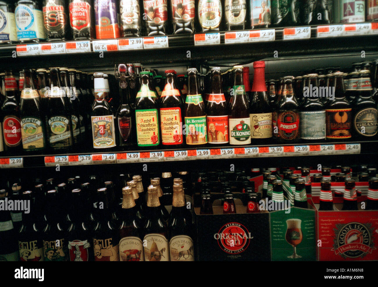 A supermarket display in the beer department Stock Photo - Alamy