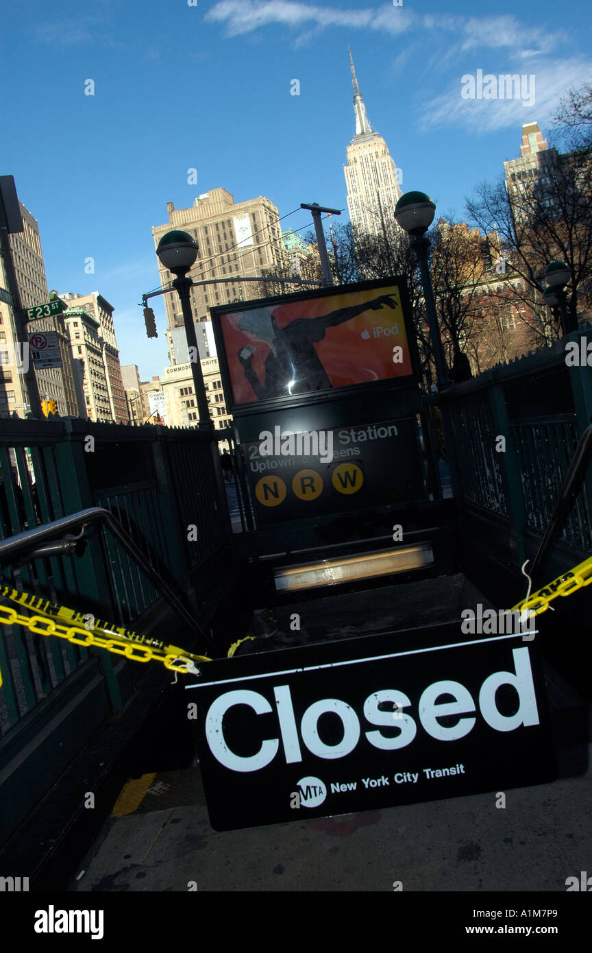 The Metropolitan Transit Authority posted closed signs on the a subway ...