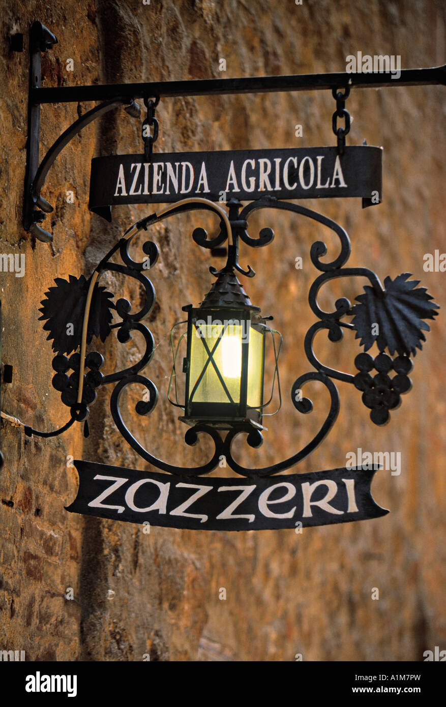 Shop Sign, Pienza, Tuscany, Italy Stock Photo - Alamy