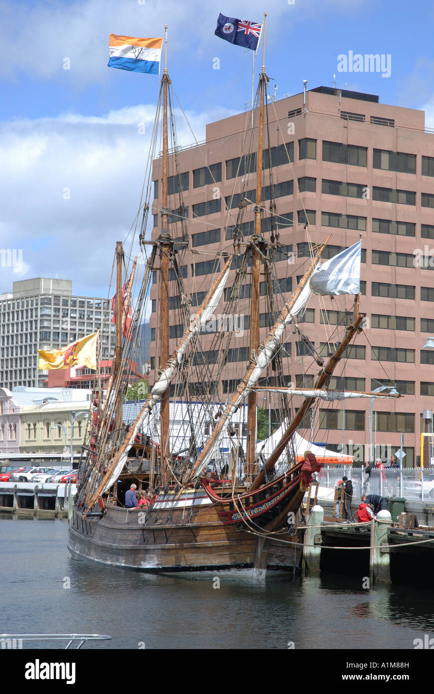 Dutch exploration hi-res stock photography and images - Alamy