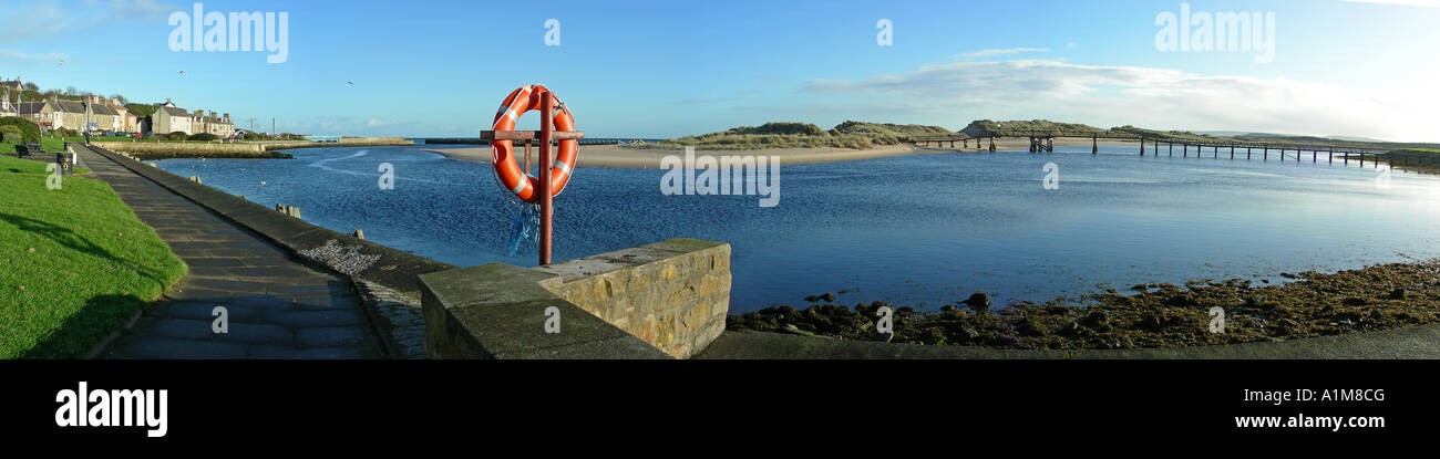 Bridge to Beach, River Lossie, Lossiemouth, Moray Stock Photo - Alamy