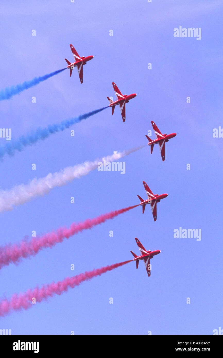 Red Arrows RAF BAe Hawk T1 formation flypast at Fairford RIAT airshow Stock Photo - Alamy