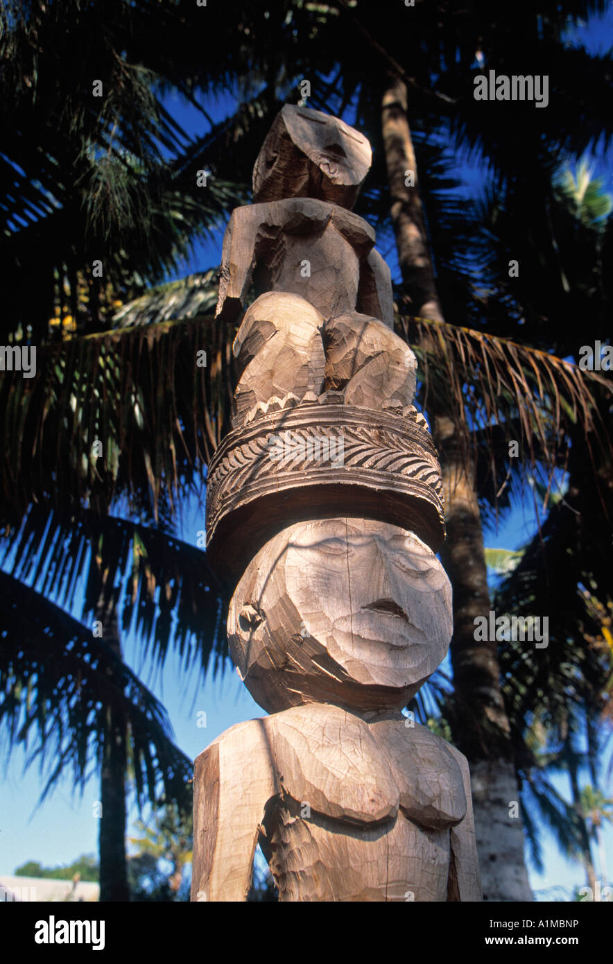 Traditional Tongancarvings, Tonga Stock Photo - Alamy