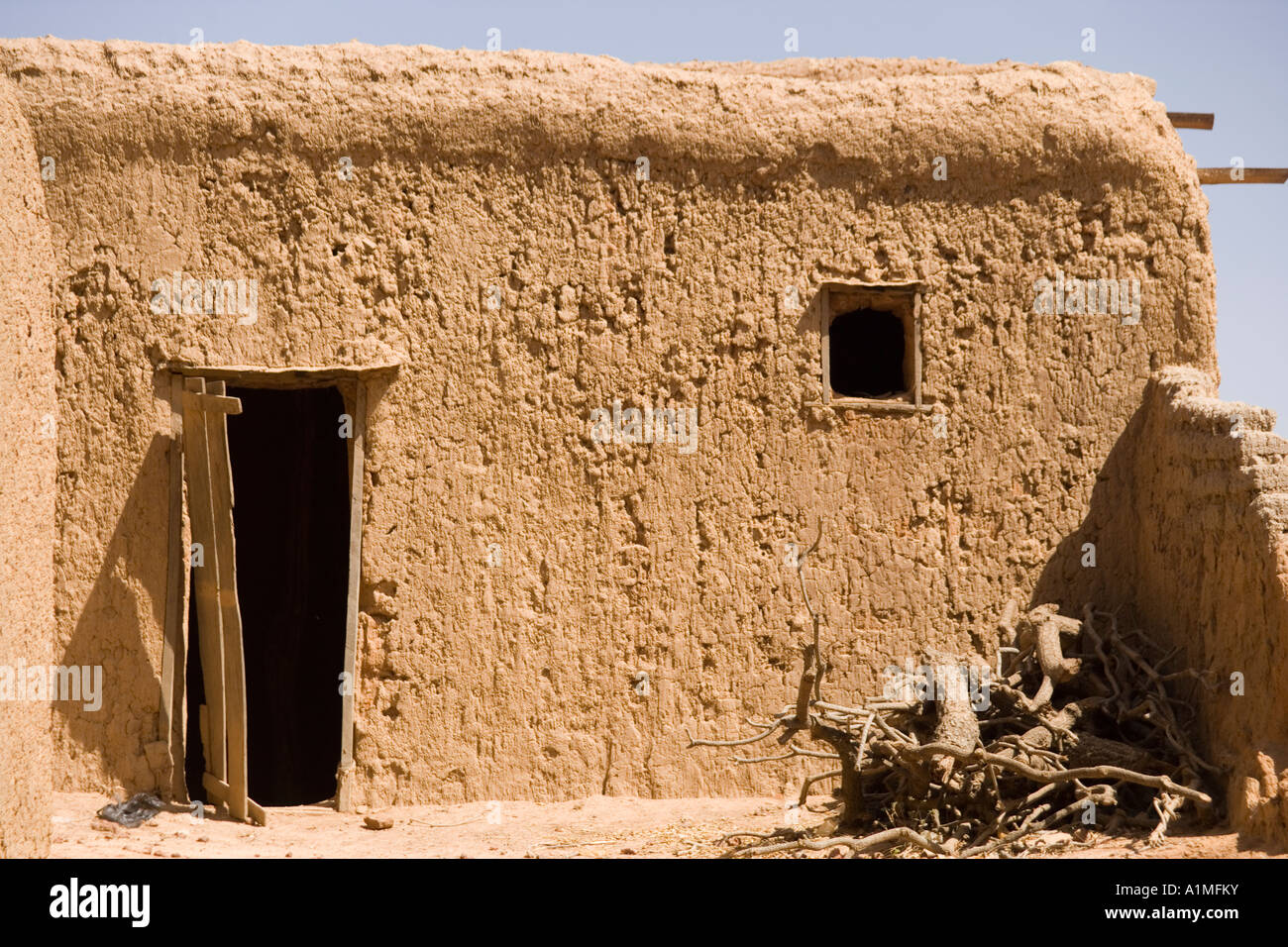 the town of Segoukoro the old Segou,Mali, West Africa Stock Photo - Alamy