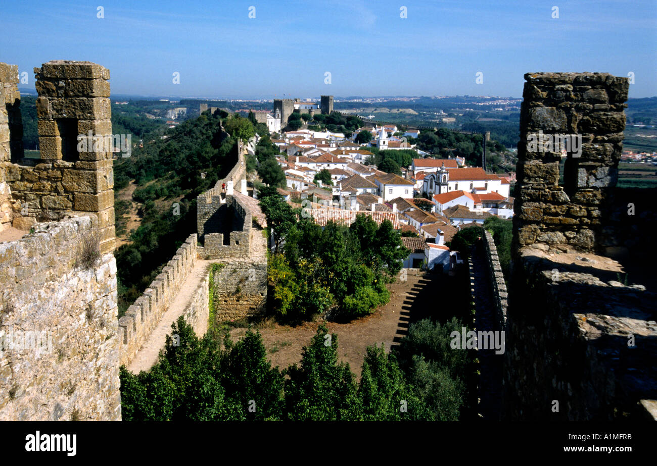 Portugal Obidos whitewashed houses castle walls Stock Photo - Alamy