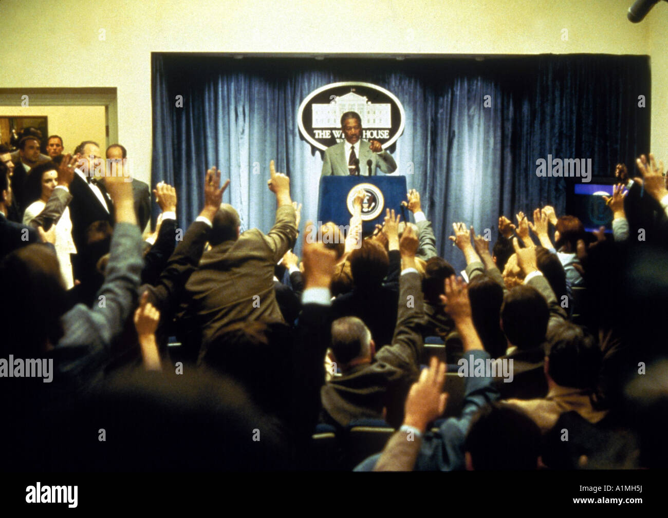 Deep impact 1998 hi-res stock photography and images - Alamy