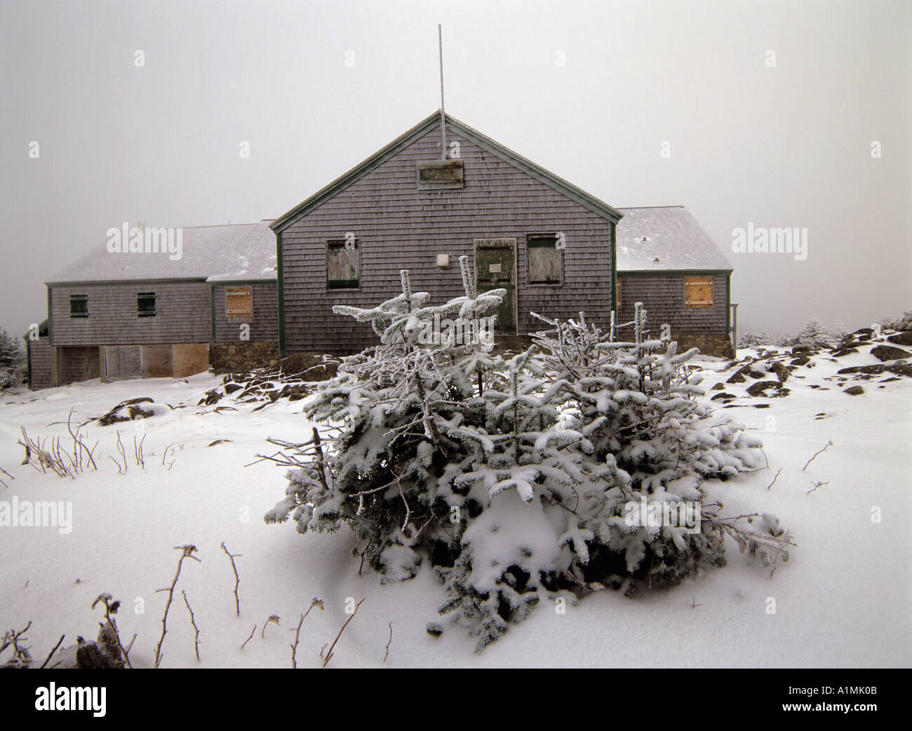 Franconia ridge greenleaf hut hi-res stock photography and images - Alamy