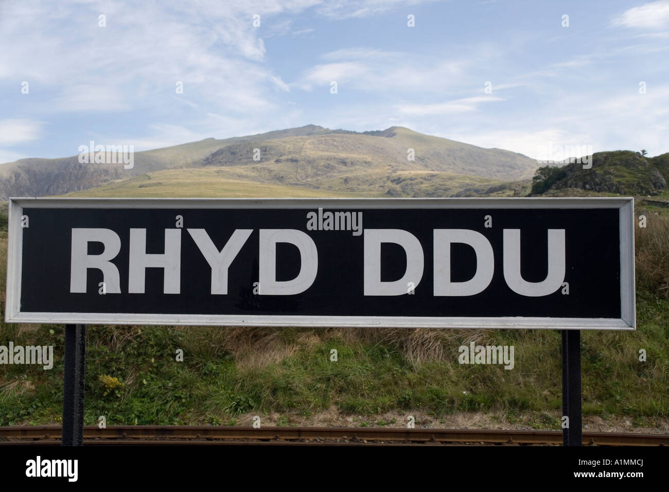 Rhyd Ddu station on the Welsh Highland Railway, Snowdonia, North Wales ...