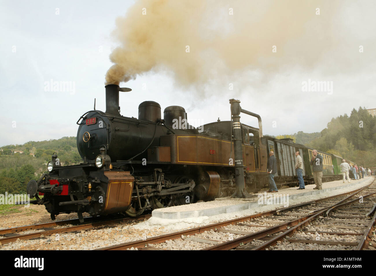 rail, railway, France, Europe, railroad, train, transport, locomotive ...