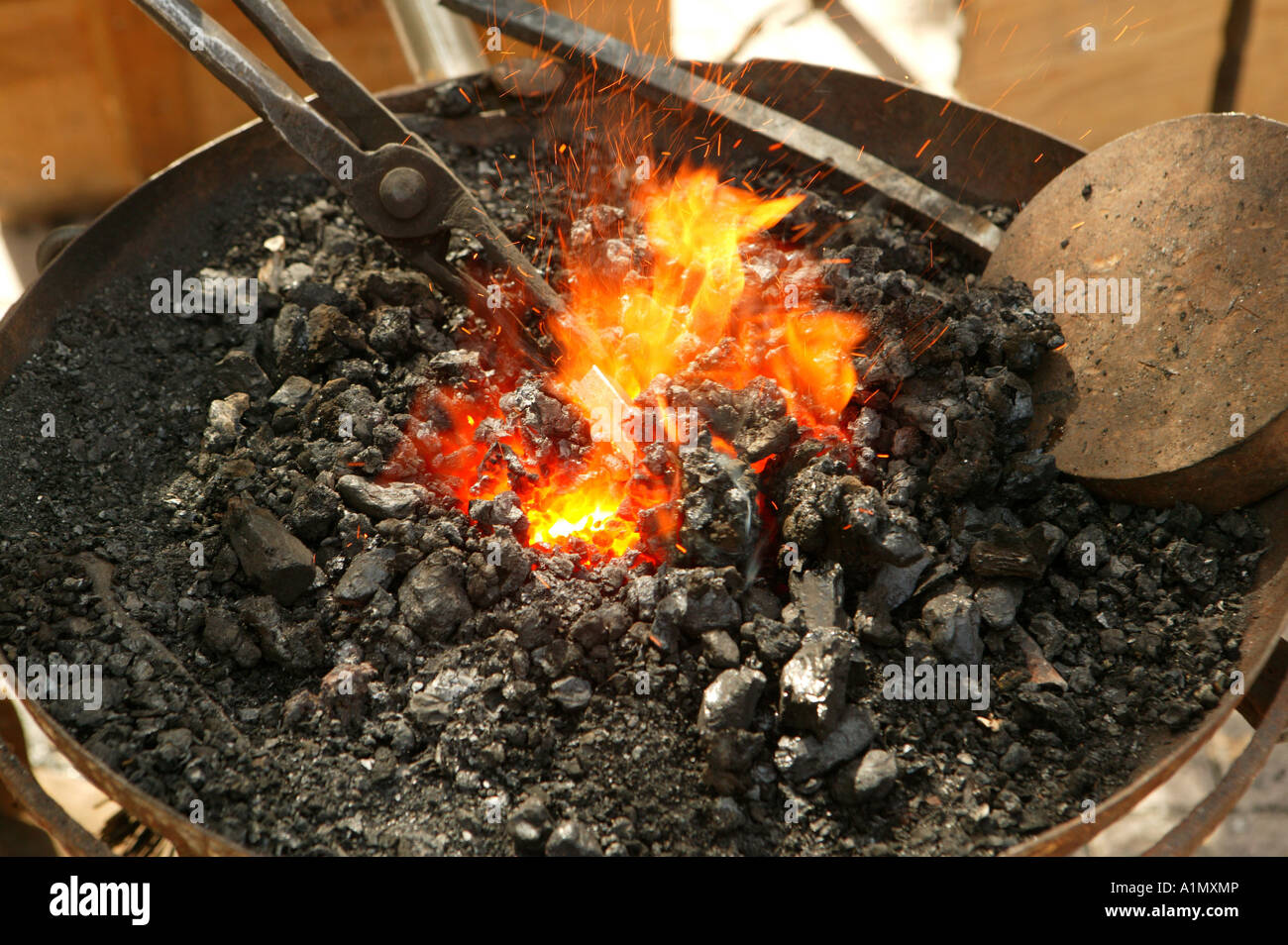 Fire metal hot burn melt shape hi-res stock photography and images - Alamy
