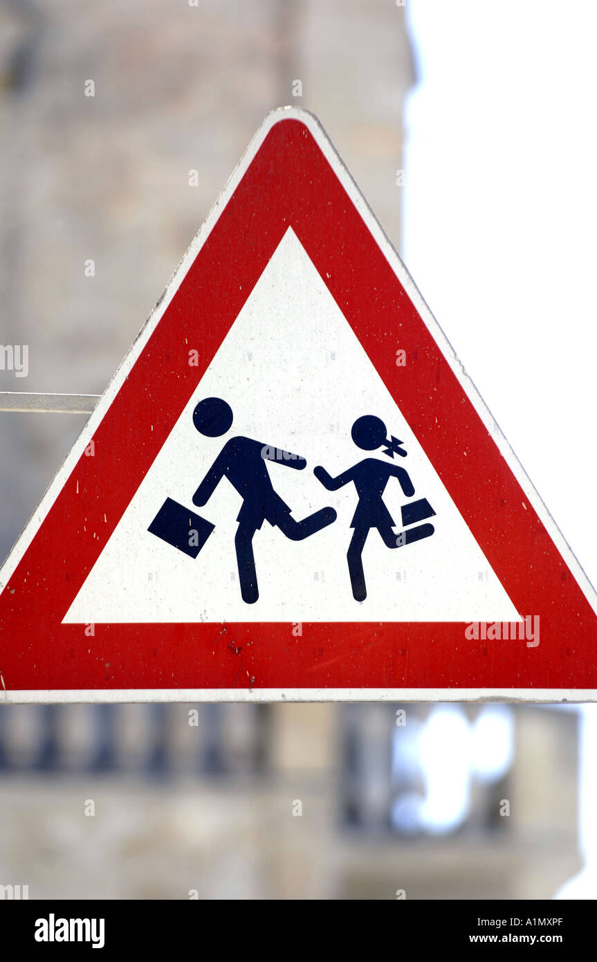 warning triangle run running school children kids boy girl two figures ...