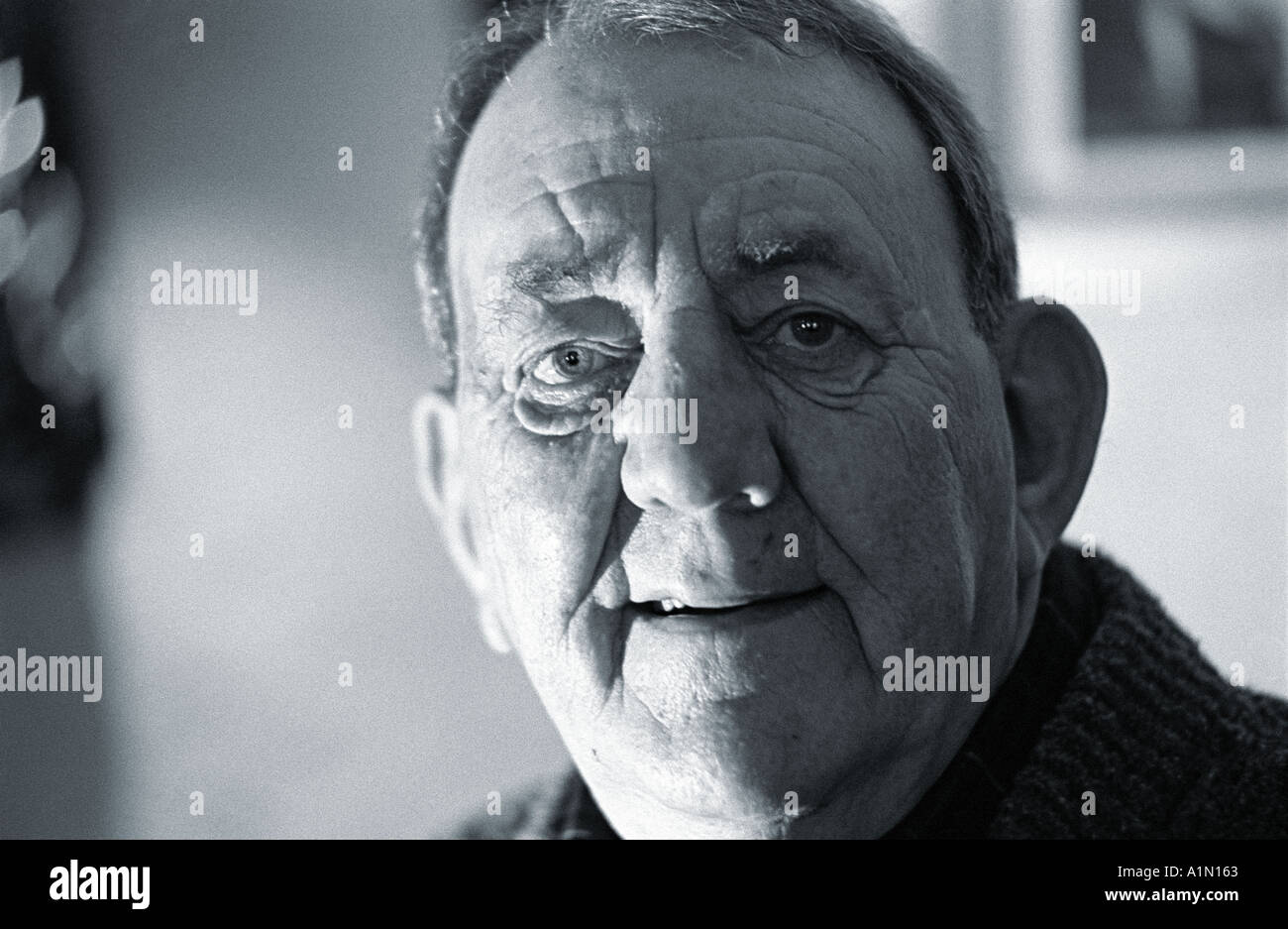 British character actor Bryan Pringle 1935-2002 Stock Photo - Alamy