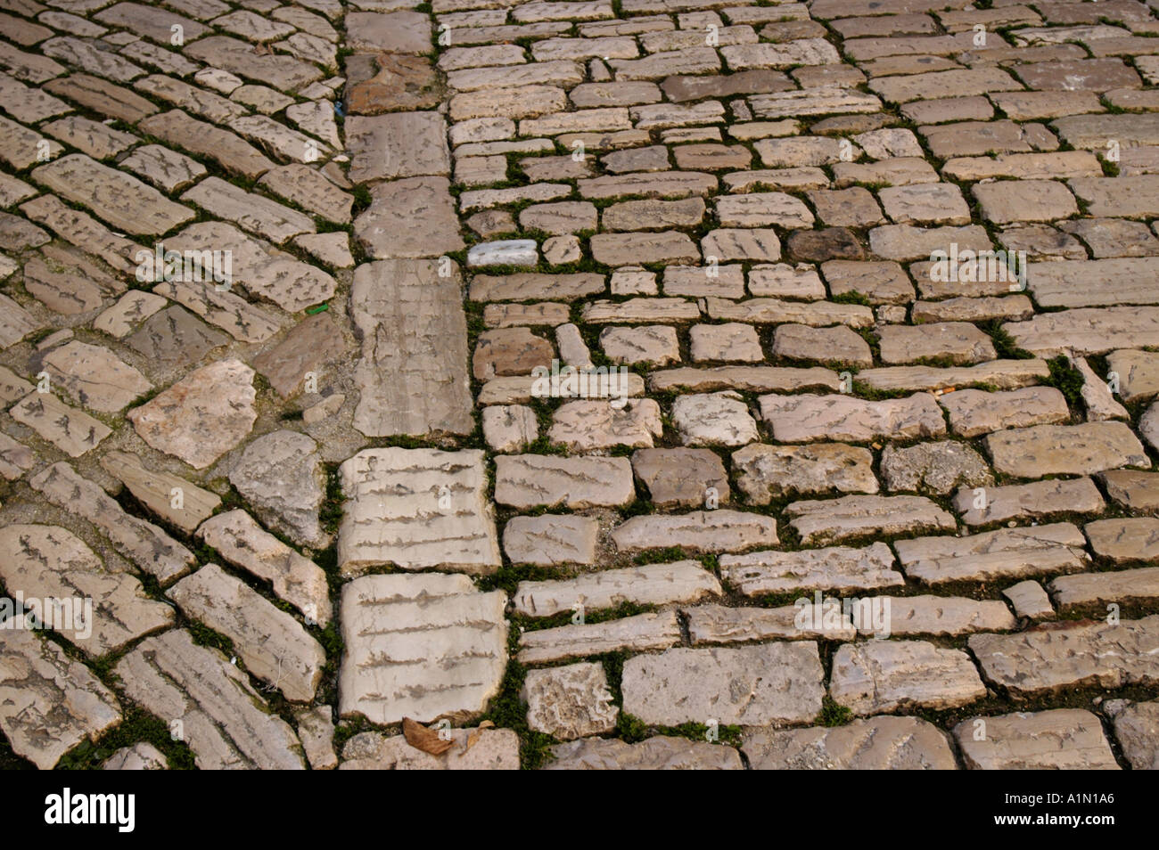Pavement assembly part geometry hi-res stock photography and images - Alamy